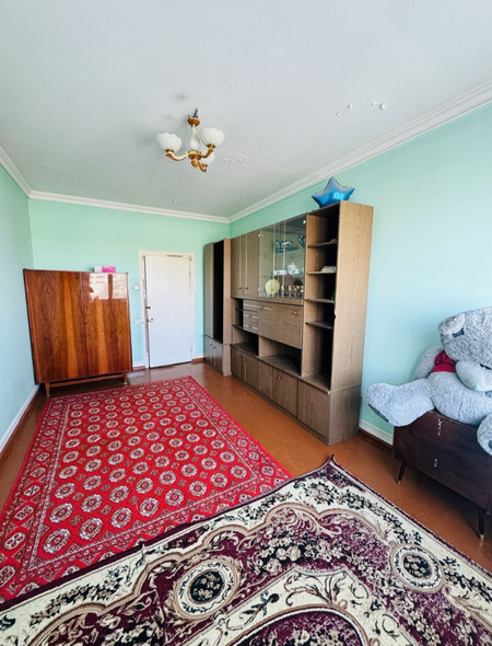 На 12 квартале Чиланзарского района продается квартира. 3/4/5