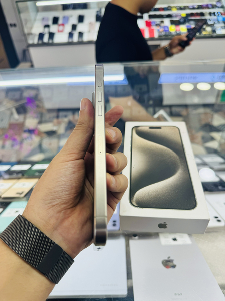 iPhone 15 Pro Max 256 gb 40 sikl