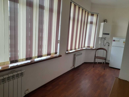 3 xonali kvartira ijaraga beriladi. e'lon id:254950z