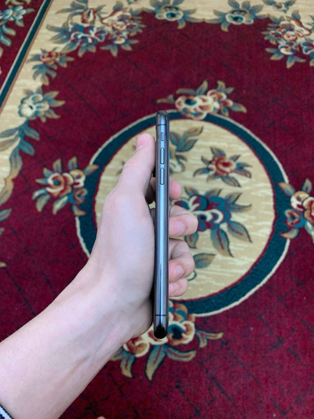 Iphone xs  idyal