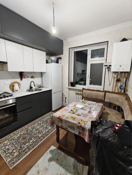 Срочно продаётся 2х комнатная квартира. Сергели. 8-худуд.