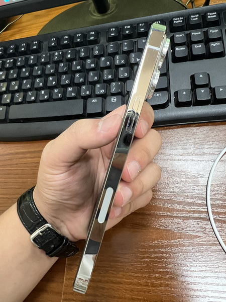 Iphone 13 pro max 90%