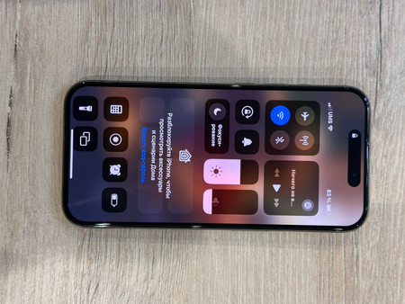 Iphone 15 pro 98% yomkost