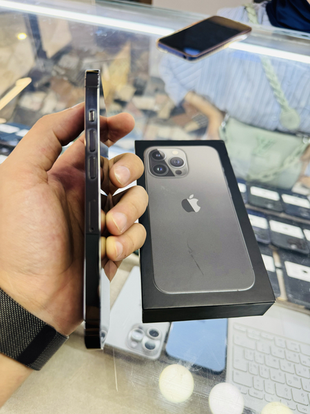 iPhone 13 Pro 256 gb black