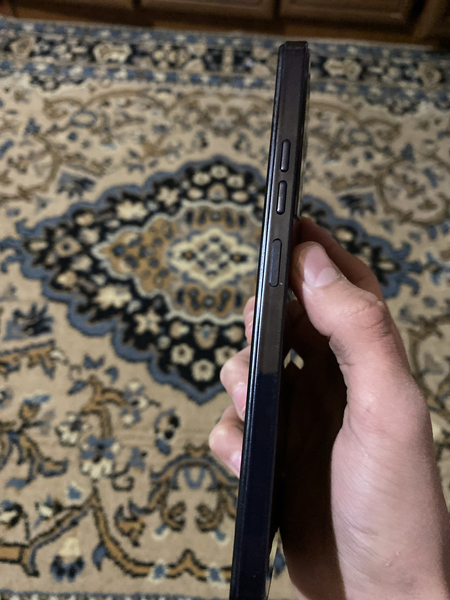 Tecno pova 5 8ga 256tali srocno