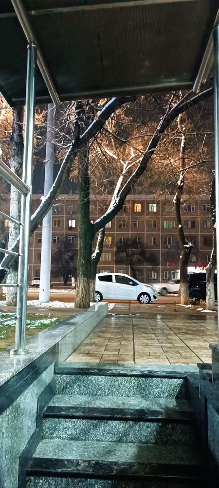 Сдам в аренду подвальное помешение  в доль дорогина Арбат 14 кв
