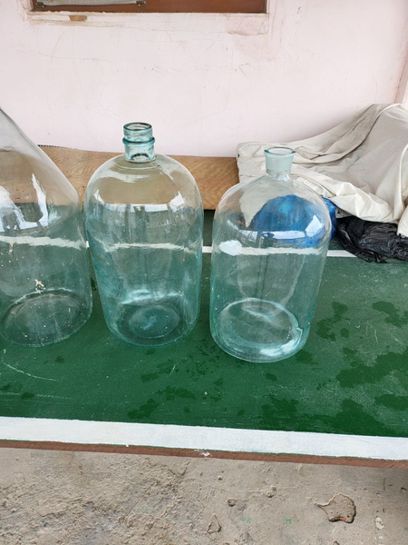 Продам бутыли. Состояние хорошее