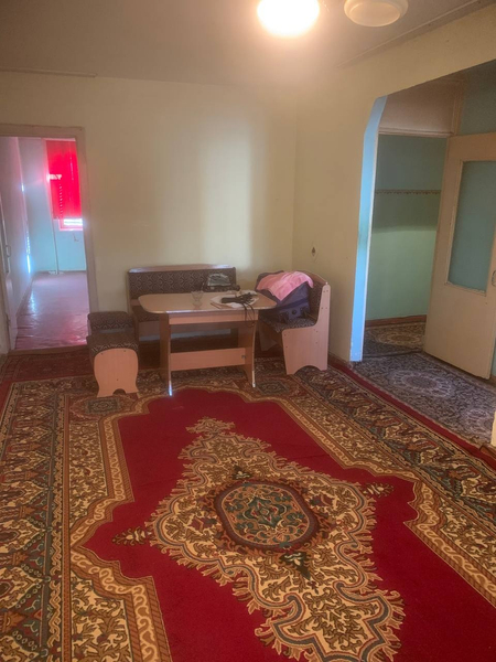 Киргили 2 хоналик квартира