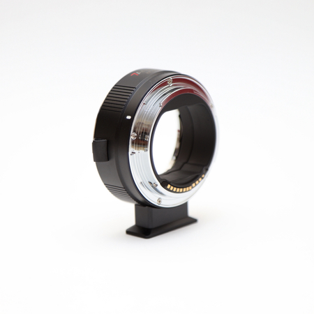Адаптер переходник Mount Adapter EF-EOS R новый