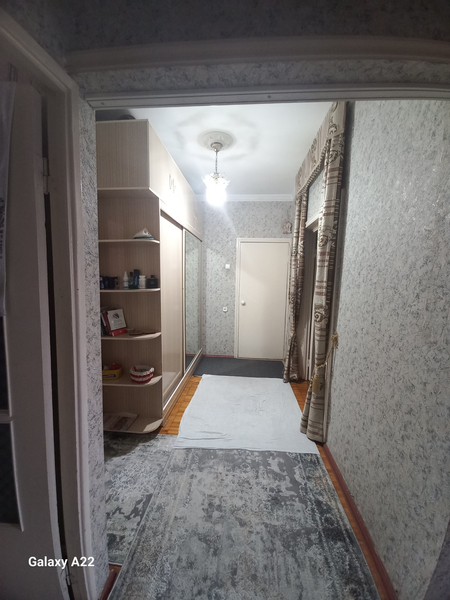 Юнусабад 8, 3х ком. Срочно