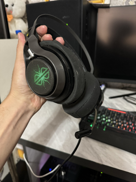 Naushnik RGB igravoy