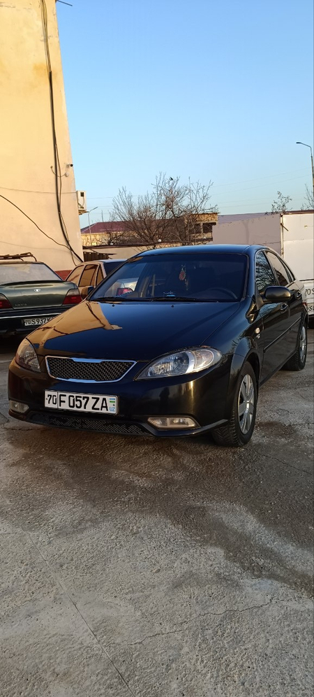 Lacetti 2010 jentra qilingan