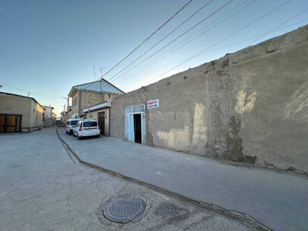 2,2 sotixli hovli sotiladi.