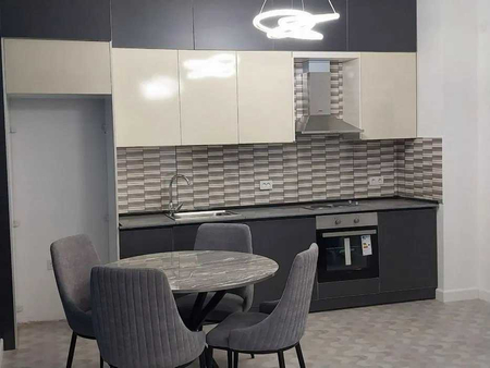 Продается 2-х комнатная квартира в Istanbul City, Яккасарай