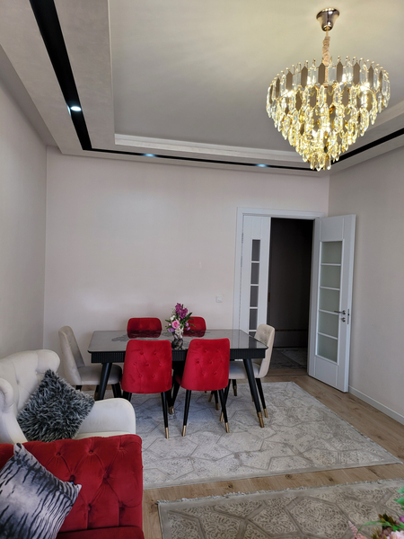 Срочно продается 3  комнатная квартира