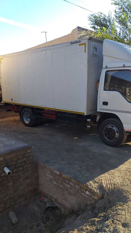 Isuzu юк мошина сотилади