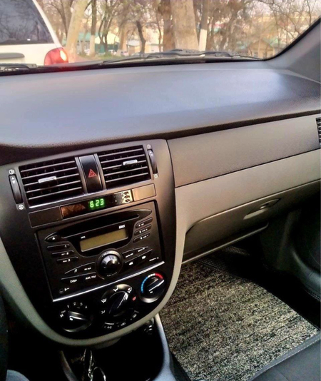Chevrolet Lasetti 1.8 автомат, 1-позиция