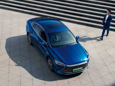 BYD Qin plus Gybrid запас хода 46км / Супер цена. Успейте!