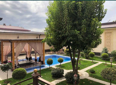 Продаётся Евродом в Мирзо-Улугбеке, массив Хумоюн, 3-соток (N 9500)