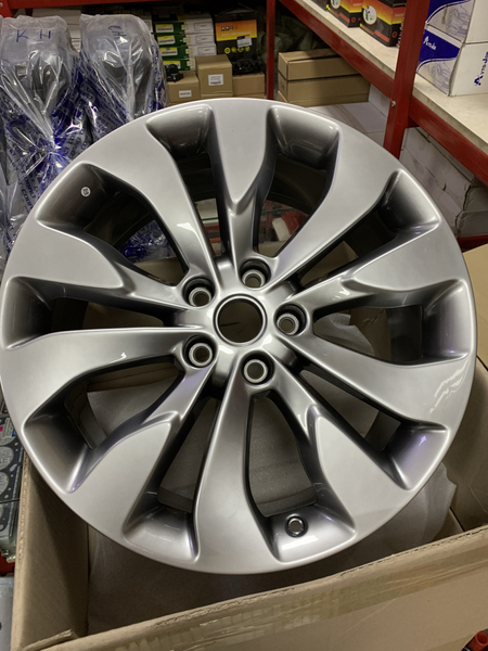 Malibu original yangi diska sotiladi. R19