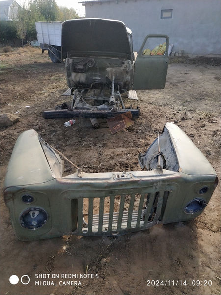 Gaz 52 sotiladi zapchasga