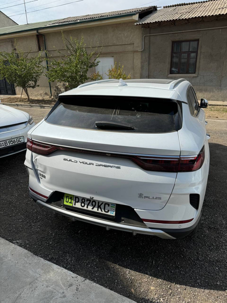 BYD 2023 song plus flagship