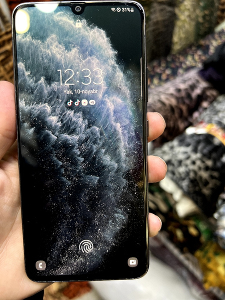 Galaxy A90 5G xotira 128gb holat yaxsh