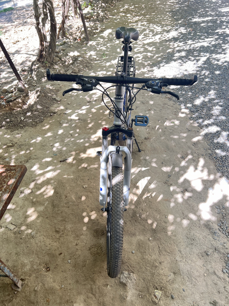 Velosiped sotiladi xolati yangi