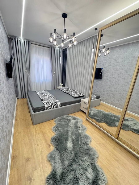 Ойбек Продается 3 комнатная квартира ремонт Brasserie Мирабад