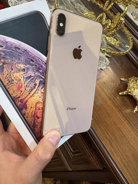 Iphone xs max 64gb gold