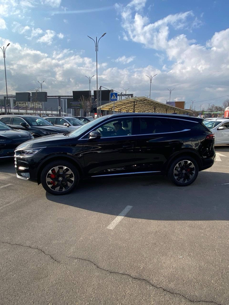 BYD TANG DMI (Gibrid 1200km)