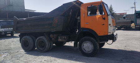 KAMAZ samasval sotiladi