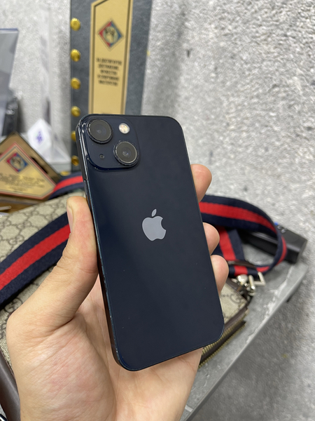 Iphone 13 mini 128% ochilmagan