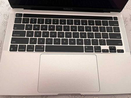 Macbook 13 inch 2020 Space Gray 8 256GB SSD