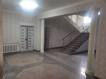 Продаётся отдельно стоящее нежилое здание под офис