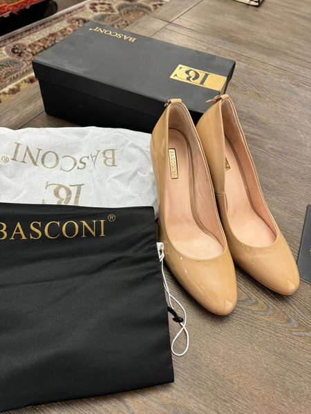 Туфли на каблуке BASCONI