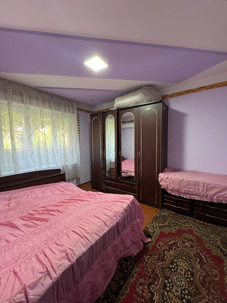 Tinchlik metro 2 xonali Oilaga 450$