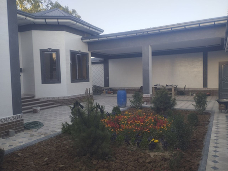 Hovli sotiladi, Yangi uchastka, Tayyor uy