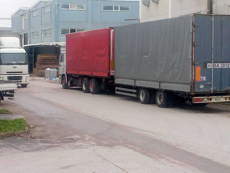 Срочно продаётся автомобиль MAN Камандор Паравоз
