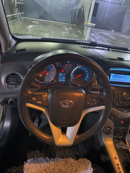 Daewoo cruze сотилади