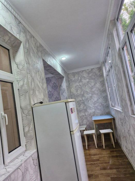Чиланзар 19 квартал 2в3-х ком //2//4