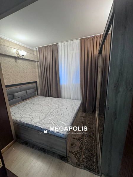 Метро 5мин_Чиланзар-2 2в3/1/4 Торговый центр