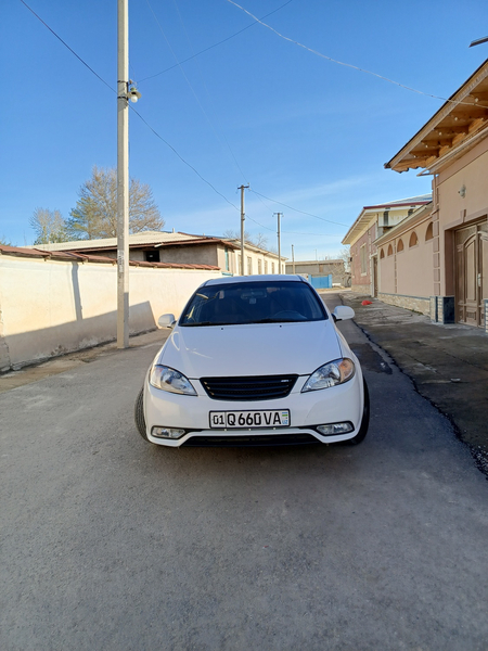 Lacetti 1.8 2010