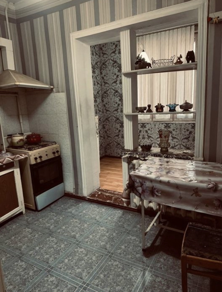 Продам 2/4/4 ком квартиру куйлюк массив 4