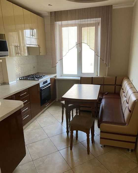 Чиланзар • Чиланзар-4 • 1-комн • 30м² • этаж 3/5 • [DP:002]