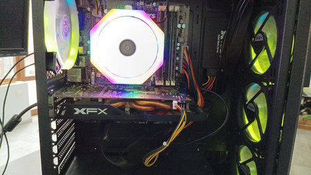 i7 4770 4  avlod 16 gbozu 128 ssd videokarta 4gb 256 mbit sek.. RGB ke