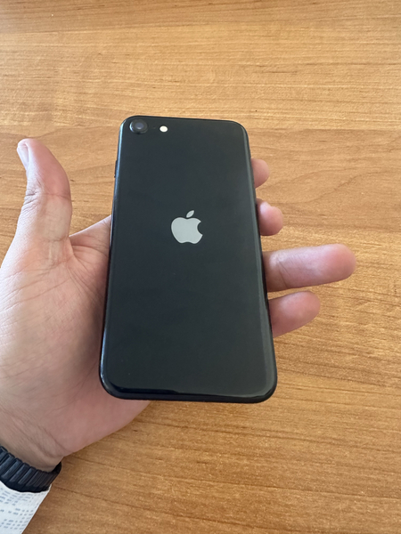 Apple iPhone SE 2022 (3-rd Gen) Midnight Фул