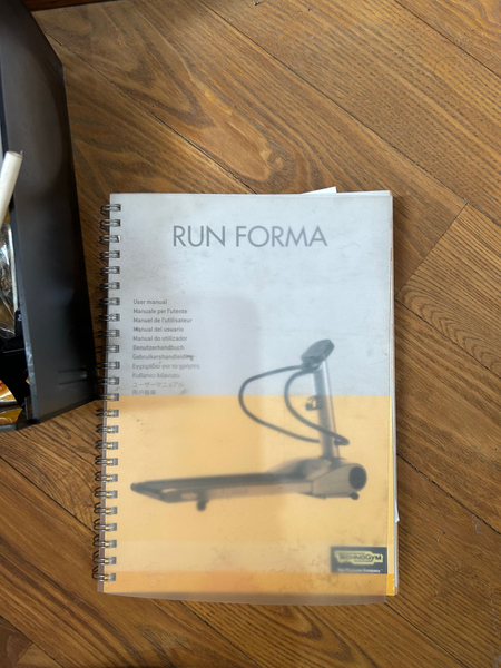 Беговая дорожка Technogym, Italia