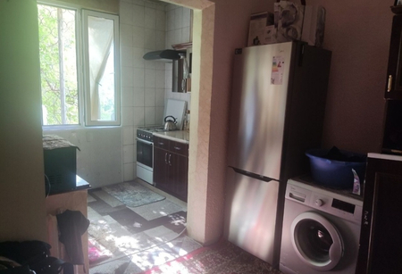Продается Квартира 2/2/5 на Ахмад Югнакий 2.6 Балкон
