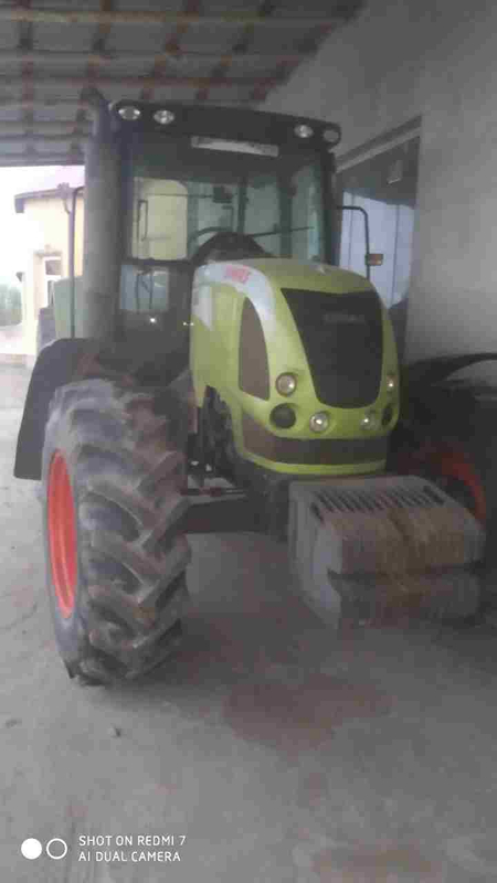 Traktor Marka Arion